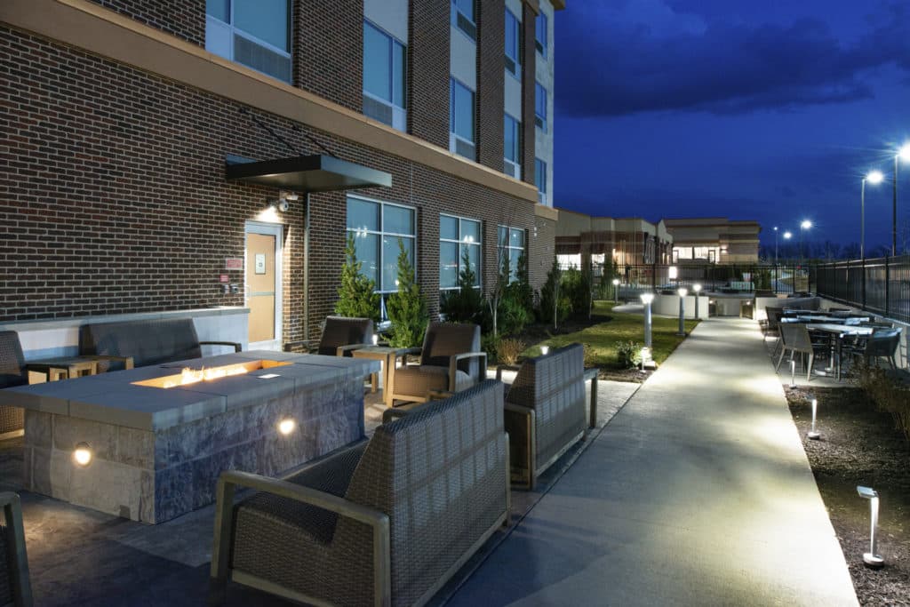 Four Points by Sheraton - BRR Architecture