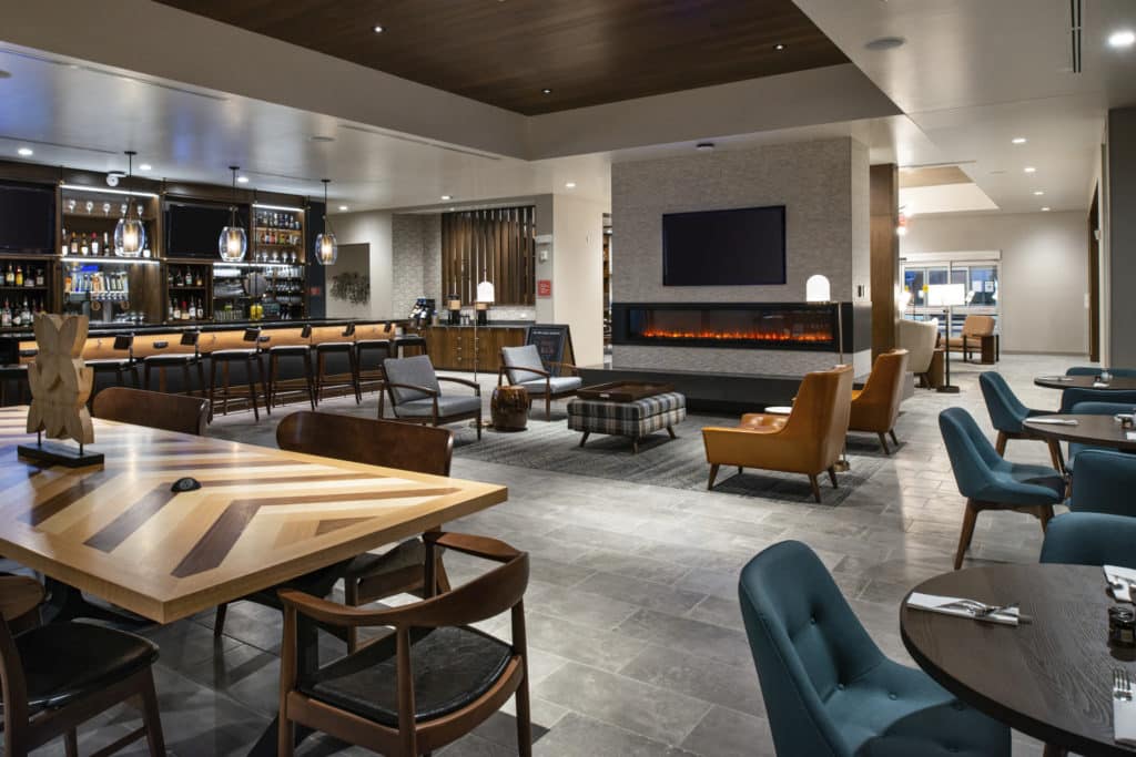 Four Points by Sheraton - BRR Architecture