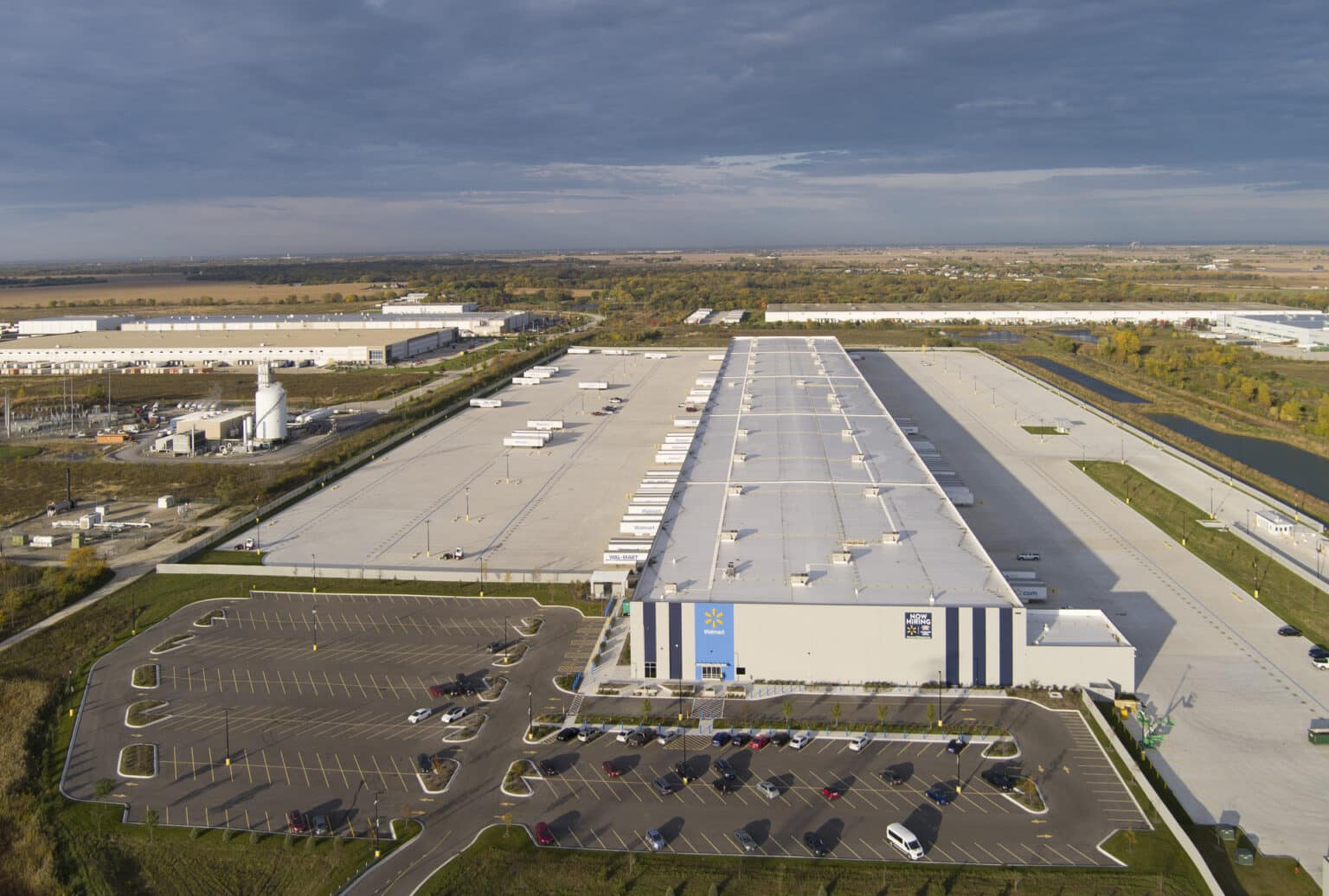 Walmart Cross-Dock Distribution Center - BRR Architecture