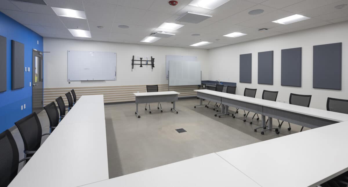 Walmart Cross-Dock Distribution Center - BRR Architecture