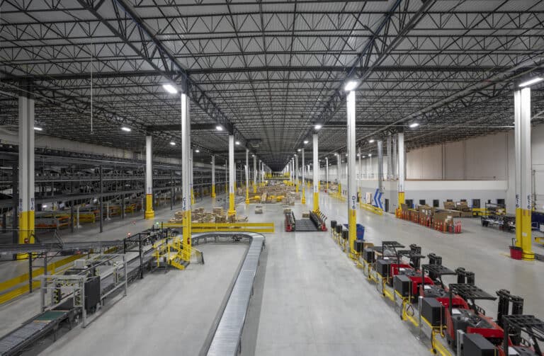 Walmart Cross-Dock Distribution Center - BRR Architecture