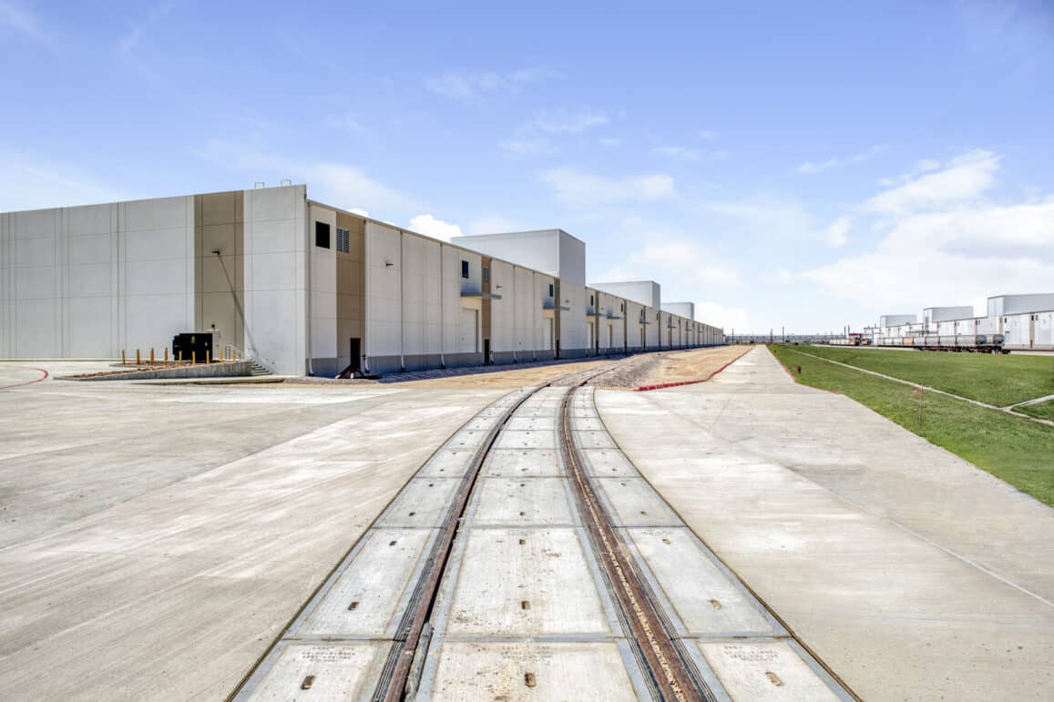 Cedar Port Logistics Center II - BRR Architecture